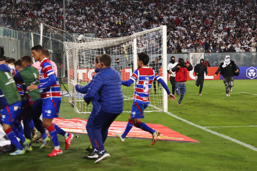 Terror In Chile: The Chaos Before, During And After Colo-Colo vs Fortaleza